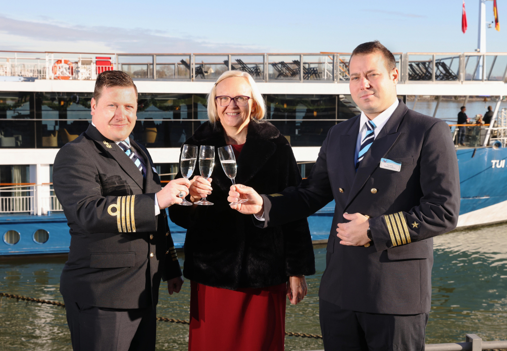 TUI RIVER CRUISES’ SECOND SHIP CHRISTENED ‘TUI SKYLA’ AND SETS SAIL FOR ...